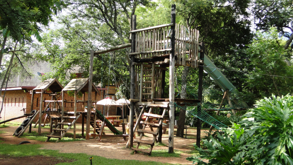 OnePage – Youtube - The Willow Tree Pub & Grill